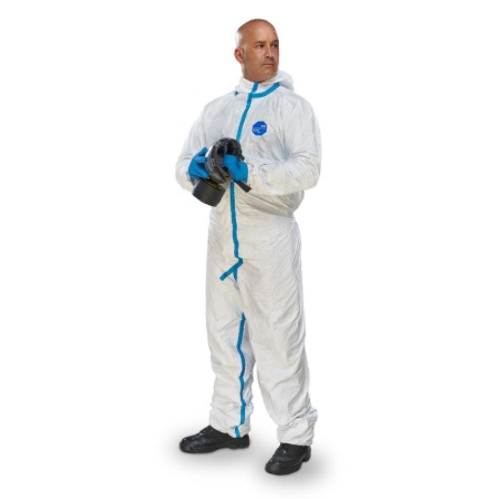 DuPont Tyvek 600 Plus Hooded | SAF1368 | SLS